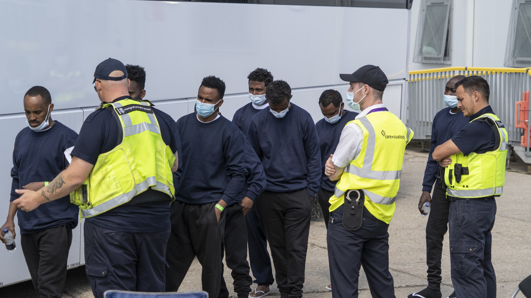 Намибия отвергла британскую сделку по приёму мигрантов: "Мы не хотим ...